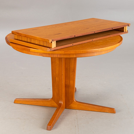 Runt teak matbord, utbyggbart Mitten av århundradet design. Möbler ...