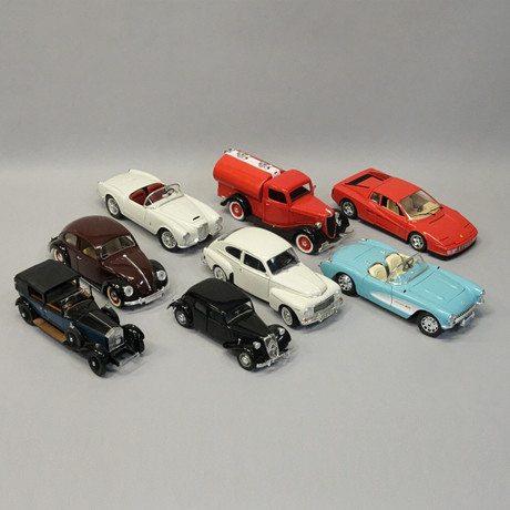 MODEL CARS; EIGHT PARTS. Toys - Toys - Auctionet