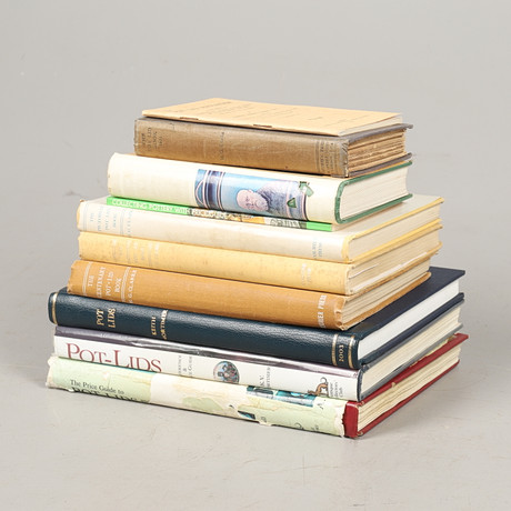 QUANTITY OF BOOKS ON POT LIDS. Books, Maps & Manuscripts - Books ...