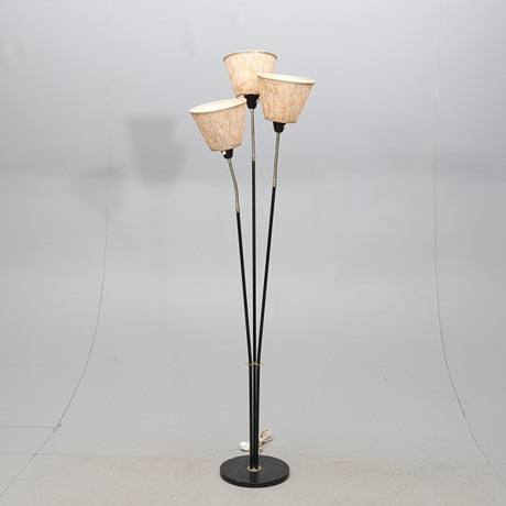 GOLVLAMPA, 3-armad, lackerad metall, modell 7297, Boréns, 1900-talets ...