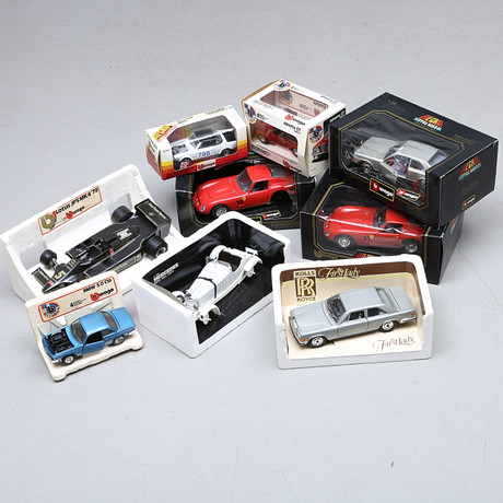 BURAGO about 9 cars, original packaging. Toys - Toys - Auctionet