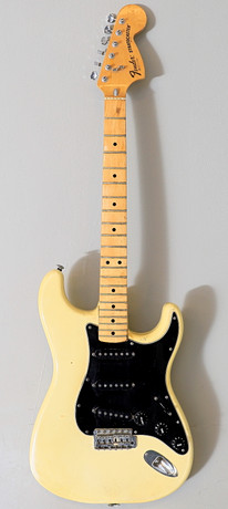 ELGITARR, Fender Stratocaster, 1977. Samlarföremål - Musikinstrument ...