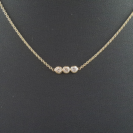 - guldhalsband med 3 diamanter. Smycken & Ädelstenar - Collier - Auctionet