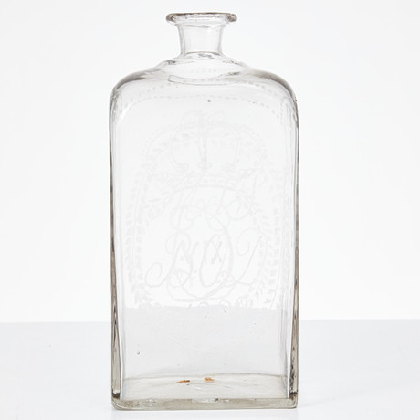 SPIRIT BOTTLE, 19th century, cased decoration with royal monogram, Karl ...