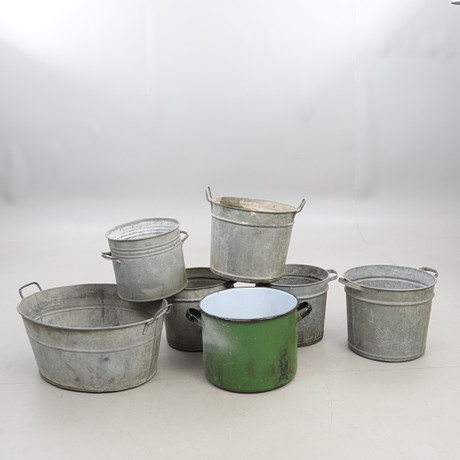 ZINKTUNNOR zinkbalja samt en emaljerad tunna. Silver & Metall - Övriga ...