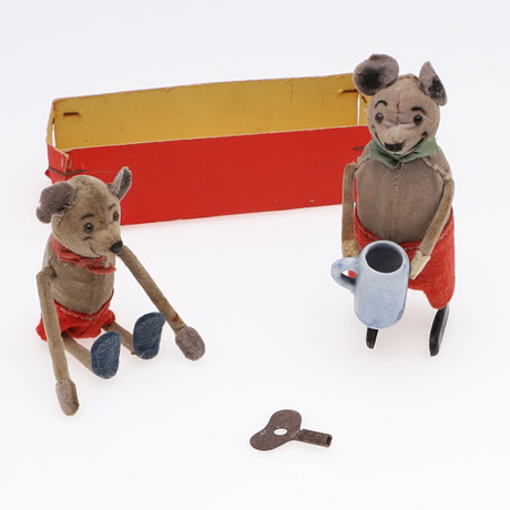 SCHUCO CLOCKWORK MOUSE & ANOTHER CLOCKWORK MOUSE. Toys - Toys - Auctionet