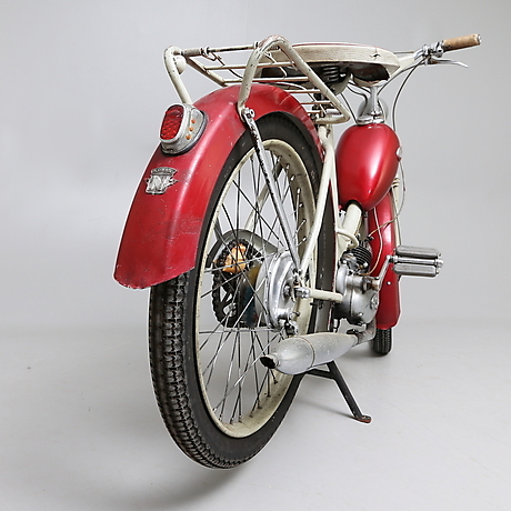 MOPED, Crescent, 1950/60-tal. Fordon, Båtar & Delar - Cyklar - Auctionet