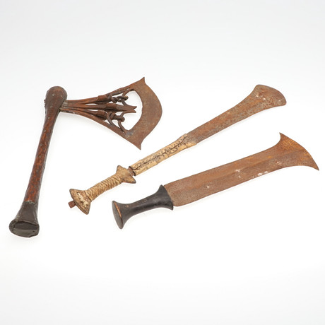 A COLLECTION OF THREE AFRICAN TRIBAL AXES AND KNIVES. Weapons ...