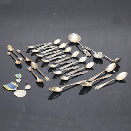 SAMLING SILVER, total vikt 365 g. Silver & Metall - Silver - Auctionet