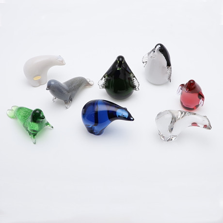 A GROUP OF EIGHT WEDGWOOD GLASS ANIMAL PAPERWEIGHTS. Glass - Art glass ...