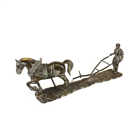 HEAVY WORKING FARMER SCULPTURE. Art - Sculptures & Bronzes - Auctionet