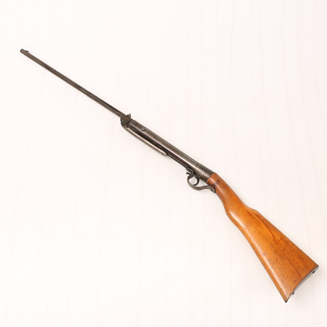 AIR RIFLE, 1930s. Weapons & Militaria - Guns & Rifles - Auctionet