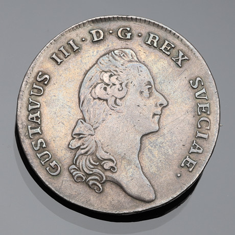 COIN, silver, with brooch mechanics on the back, 1 riksdaler, Gustav ...