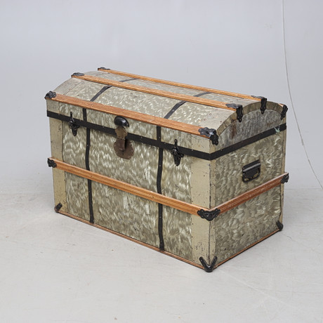 KOFFERT, tidigt 1900-tal. Möbler - Övrigt - Auctionet