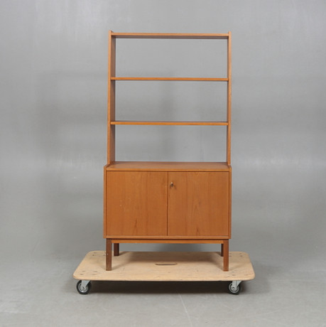 BOOKSHELF, 1960s. Furniture - Cupboards & shelves - Auctionet