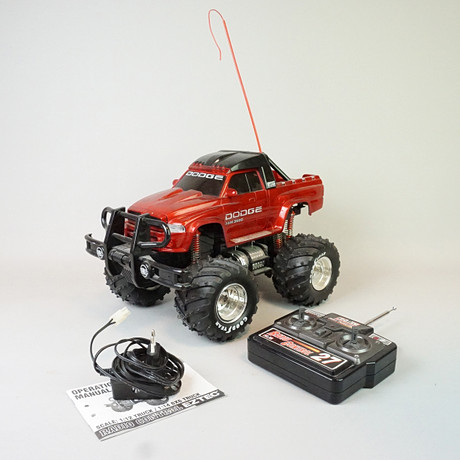 RADIOSTYRD BIL, "Radio control Eztec, Dodge". Övrigt - Övrigt - Auctionet
