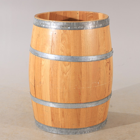 WATER BARREL, oak, Varalöv barrel factory, 120 litres. Miscellaneous ...