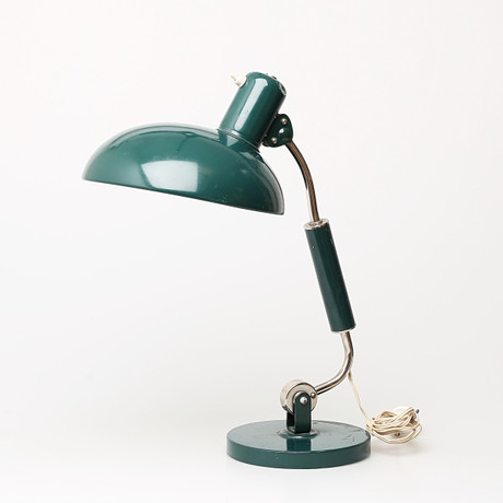 CHRISTIAN DELL. Bordslampa, Kaiser Idell, modell 6632, grönlackerad ...