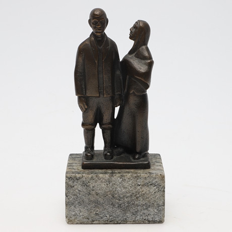 AXEL OLSSON. Skulptur, brons, "Utvandrarna", signerad. Konst - Skulptur ...