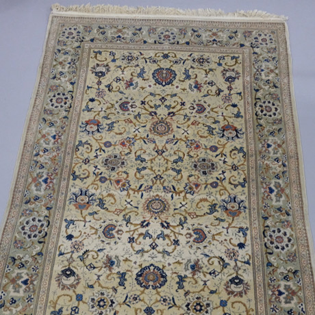 KESHAN, HANDKNUTEN MATTA. Mattor & Textil - Mattor - Auctionet