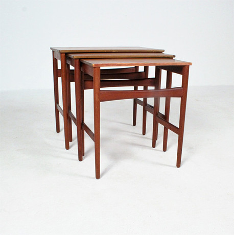 HANS WEGNER. Teak bord - modell AT-40. Möbler - Bord - Auctionet