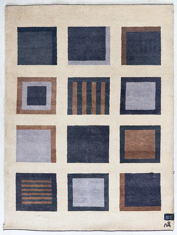 MALIN ÅNGSTRÖM. Matta, "Sandö", Axeco, geometriskt mönster mot grå ...