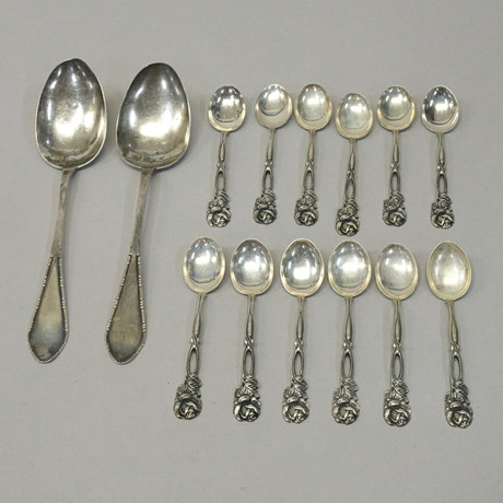 SILVER SPOONS, 14 PIECES. Silver & Metals - Silver - Auctionet