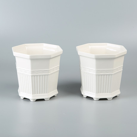 YTTERFODER, ett par, Prins Eugens Waldemarsudde, sent 1900-tal. Keramik ...