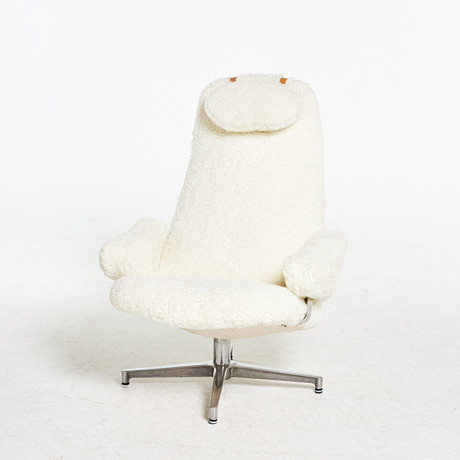 ALF SVENSON. ALF SVENSON. "Contourett Roto", armchair, Dux, covered in ...
