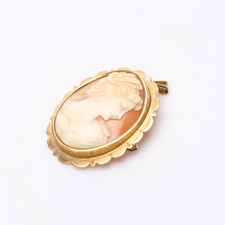 BROSCH/HÄNGE, 18k guld med camé, Guldsmedjan Henry Monsen, Linköping ...