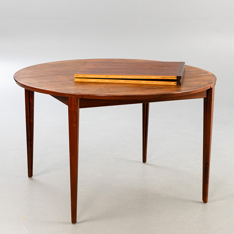 HENRY ROSENGREN HANSEN. MÄRKESVAROR MÖBELINDUSTRI. runt matbord ...