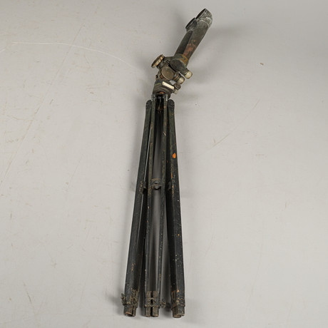 A GERMAN WORLD WAR I 'DONKEY EARS' PRISMATIC FIELD PERISCOPE OR ...