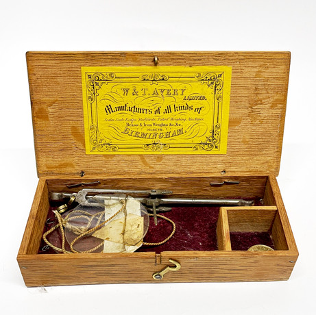 LITEN BALANSSKALA. Övrigt - Teknika & Nautika - Auctionet