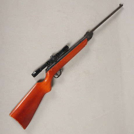 LUFTGEVÄR, med kikarsikte, Haenel modell 303, Tyskland. Vapen ...