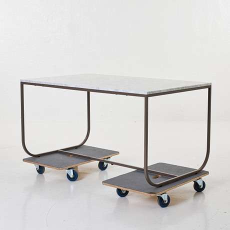 BROBERG & RIDDERSTRÅLE. DINING TABLE, Tati Table 140, metal frame in ...