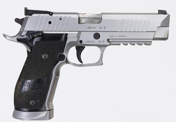 PISTOLA, Semiautomática, marca Sig-Sauer, modelo P226 X-Five, calibre 9x19, número de serie ...