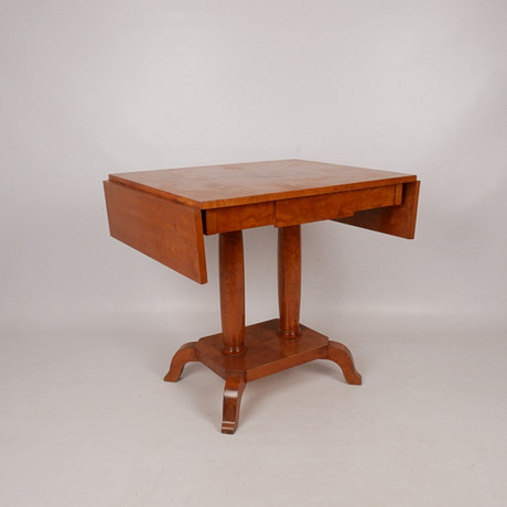 FLAP TABLE with double columns, Karl-Johan style, 1920s/30s. Furniture ...