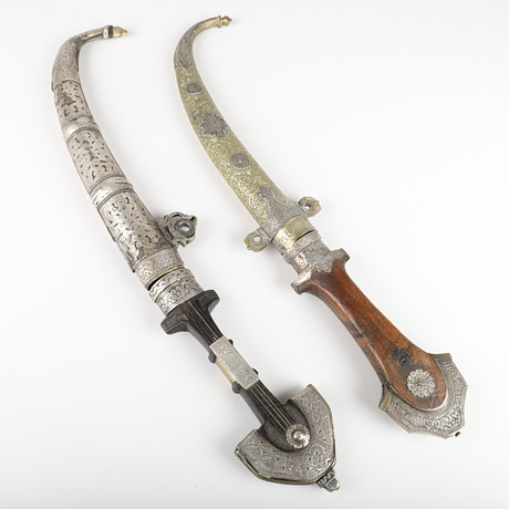 DOLKAR, 2 stycken, Marocko, 1700/1800-tal. Vapen & Militaria ...