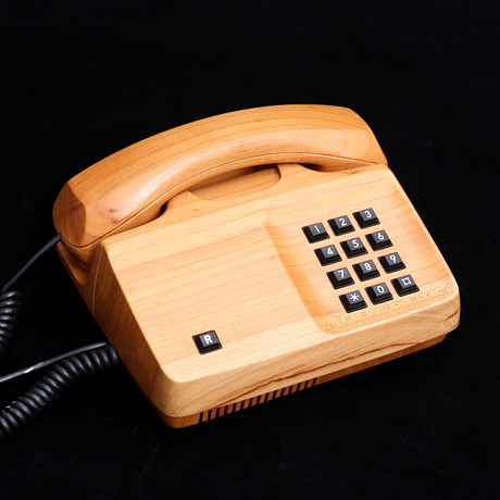 CARL-ARNE BREGER. Telefon, "Diavox", körsbärsträ, Teli, 1980, Nr 14 ...