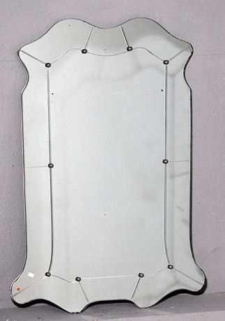 70s DESIGN MIRROR. Mirrors - Auctionet