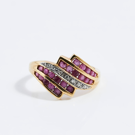 RING, 18k gold, rubies and diamonds, foreign stamps. Jewellery ...