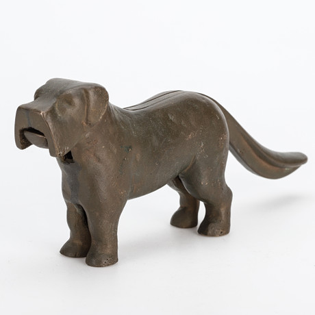 NUT BUTTON in the shape of a dog, bronze, 1900s. Silver & Metals ...