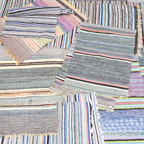 RAGS, A Collection, seven pieces. Carpets & Textiles - Carpets - Auctionet