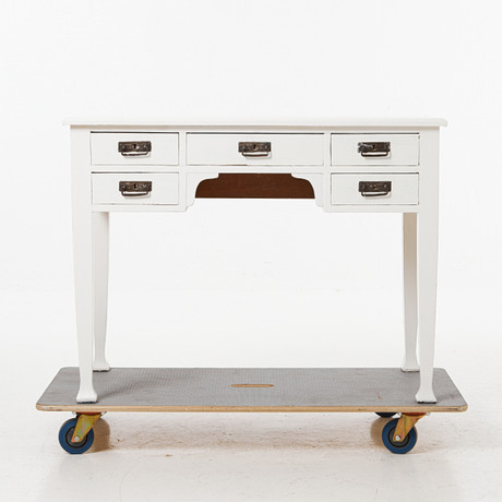 DESK, early 20th century, Art Nouveau, 5 drawers in 2 rows, white ...
