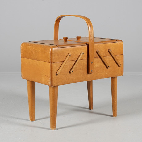 SYSKRIN, elm, 1940s. Furniture - Other - Auctionet