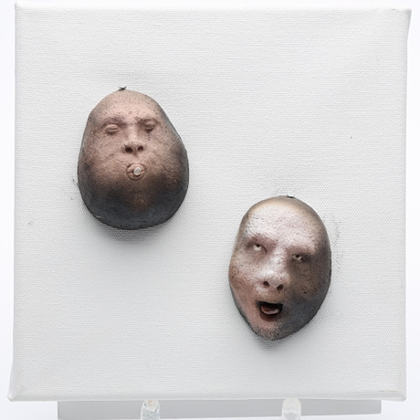 JOHAN THUNELL. SKULPTUR på duk, signerad. Konst - Skulptur - Auctionet