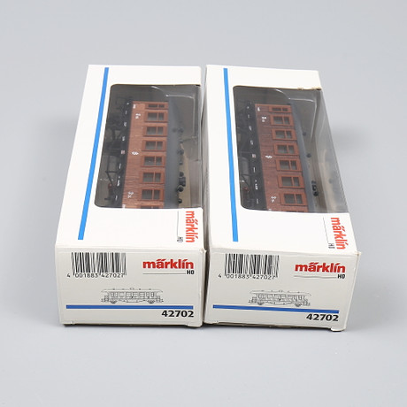MÄRKLIN 42702 2 st SJ:s 3. klass personvagn med träkorg ...