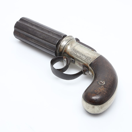 PEPPERBOX, 6-barrel, English, with low tap, percussion lock, caliber 10 ...