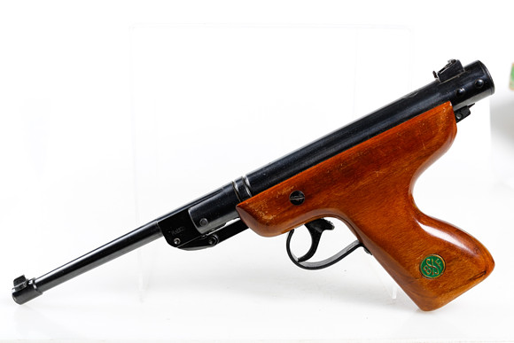 AIR PISTOL, BSF, Germany. Weapons & Militaria - Guns & Rifles - Auctionet