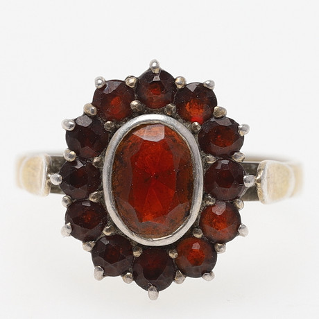 RING, sterlingsilver med granater. Smycken & Ädelstenar - Ringar ...